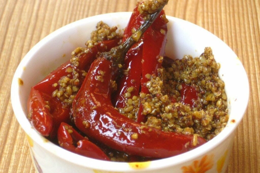 Red Chilli Stuffed Pickle - ThukralFoods