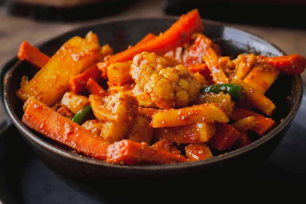 Gobi Gajar Shalgam Achaar - ThukralFoods